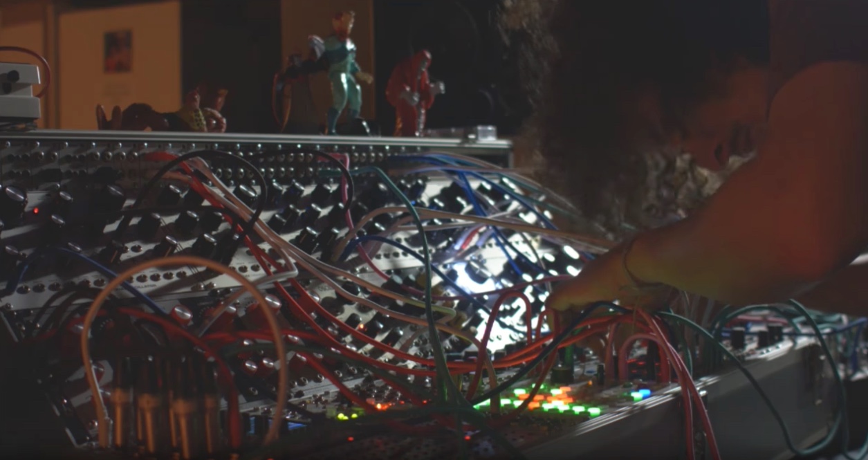 Modular Music Radio #13 - Modular Mayhem with Colin Benders - SYNTH ANATOMY