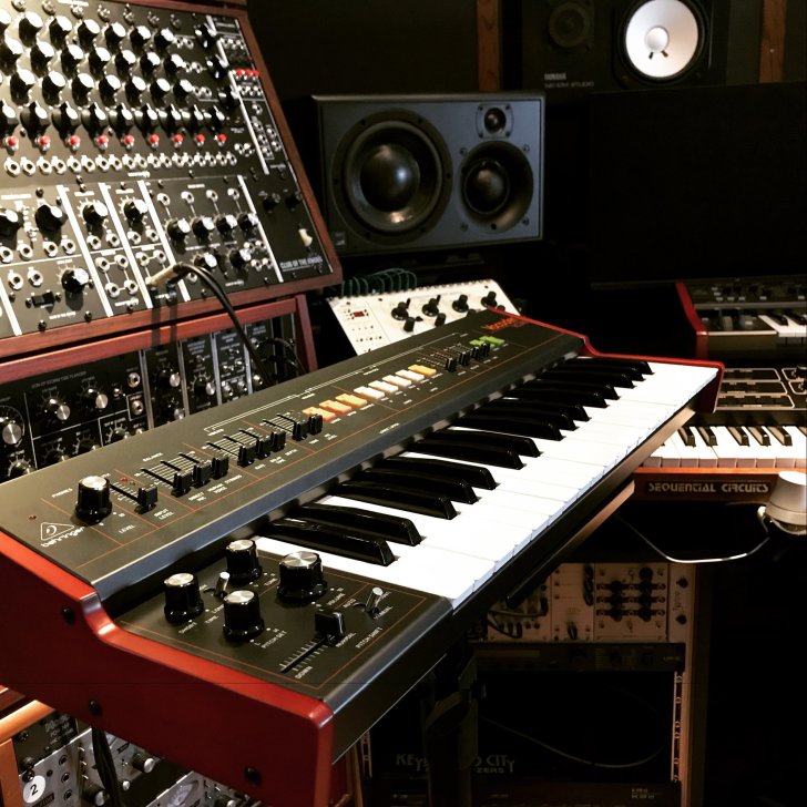 Preview Of The BEHRINGER VC340 Vocoder Plus Synthesizer