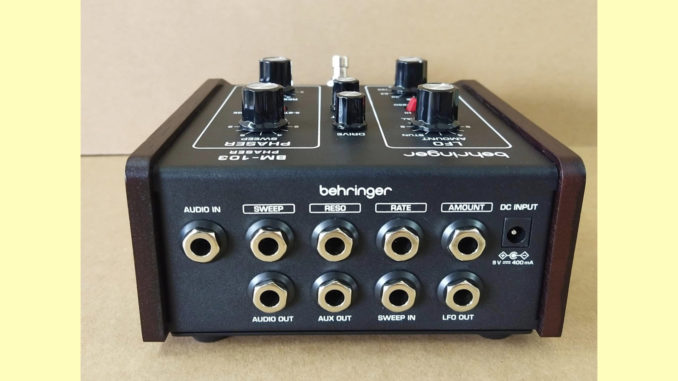 Behringer BM-103, a clone of the Moog Moogerfooger MF-103 12-stage ...