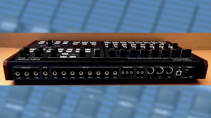 Behringer BMX, a hybrid sampling drum machine with cloned Oberheim DMX core