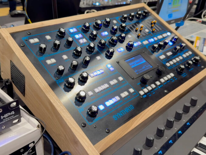 Sequential Take 5 desktop module, polyphonic analog Synthesizer now without keys - SYNTH ANATOMY