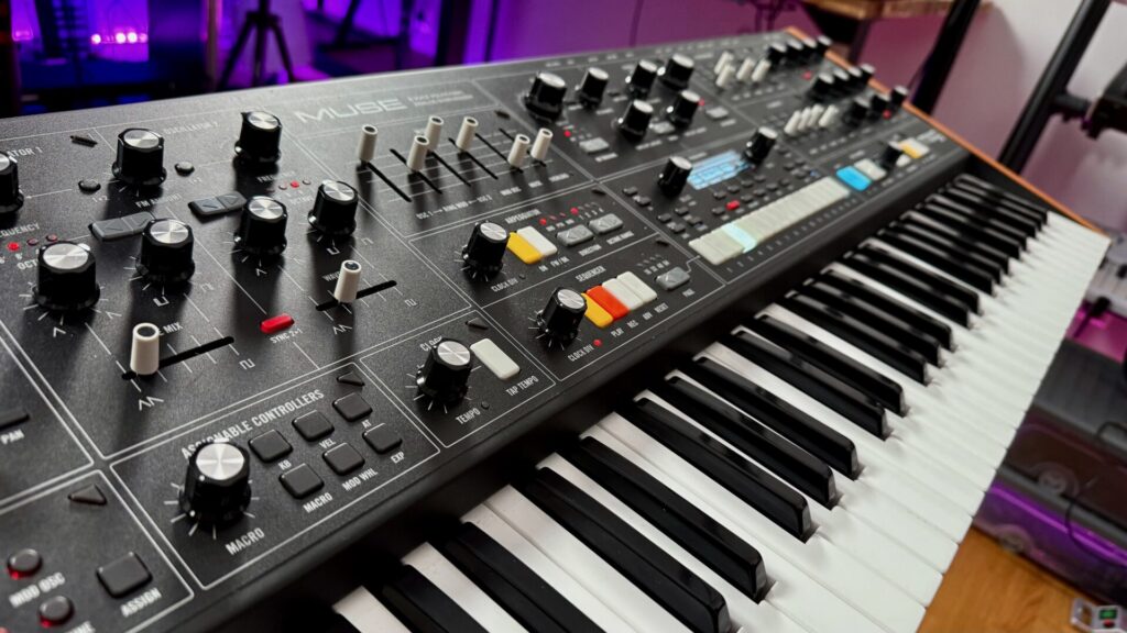 Moog Muse review, polyphonic analog Synthesizer - SYNTH ANATOMY