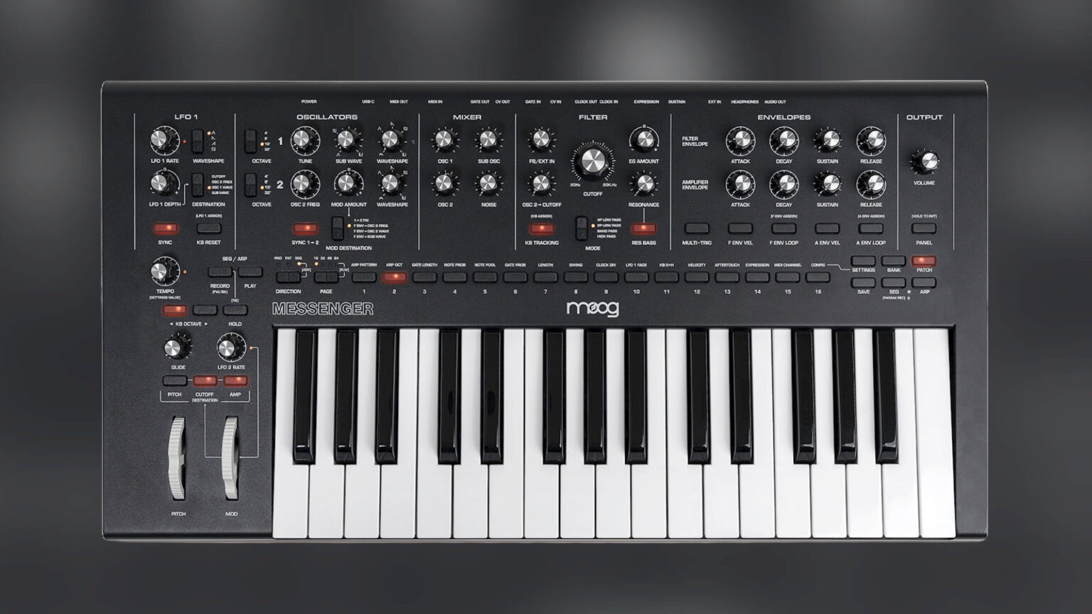 Moog Messenger monophonic analog Synthesizer: now with sound librarian ...