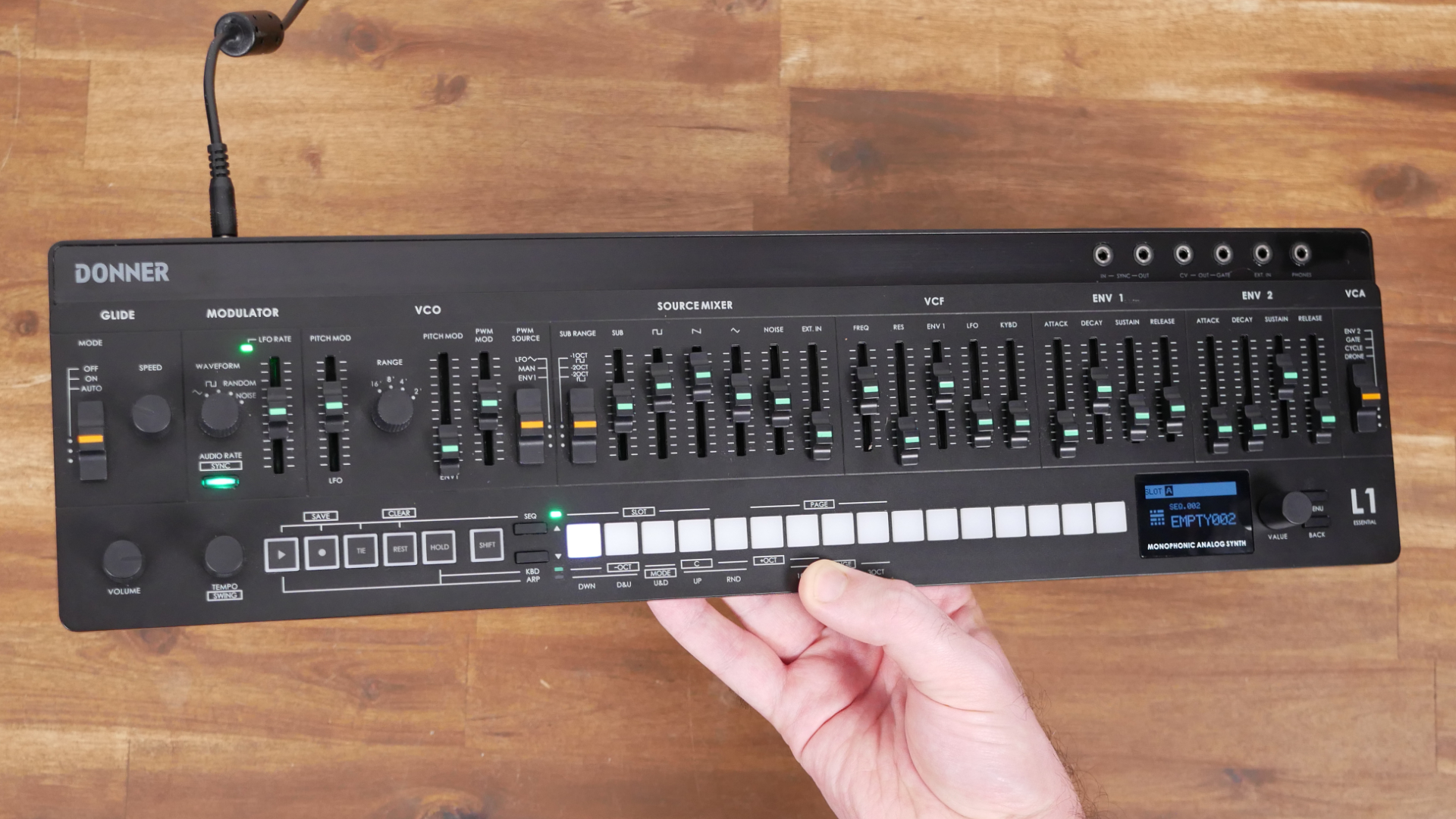 Donner Essential L1 review analog issue - SYNTH ANATOMY